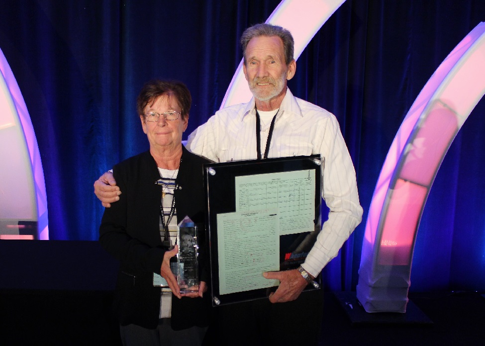 Seiffert earns Stephen F. Burns Extra Mile Award - Wheaton World Wide ...